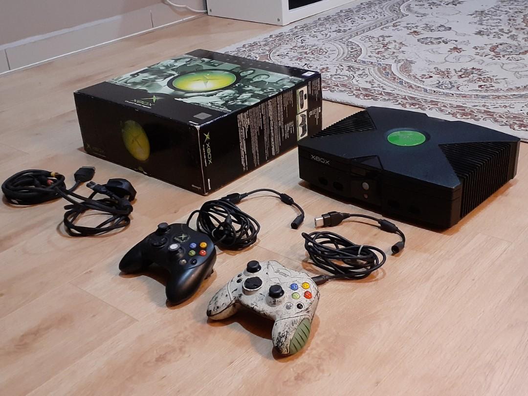 Xbox Classic 1st Gen, Video Gaming, Video Game Consoles, Xbox on Carousell