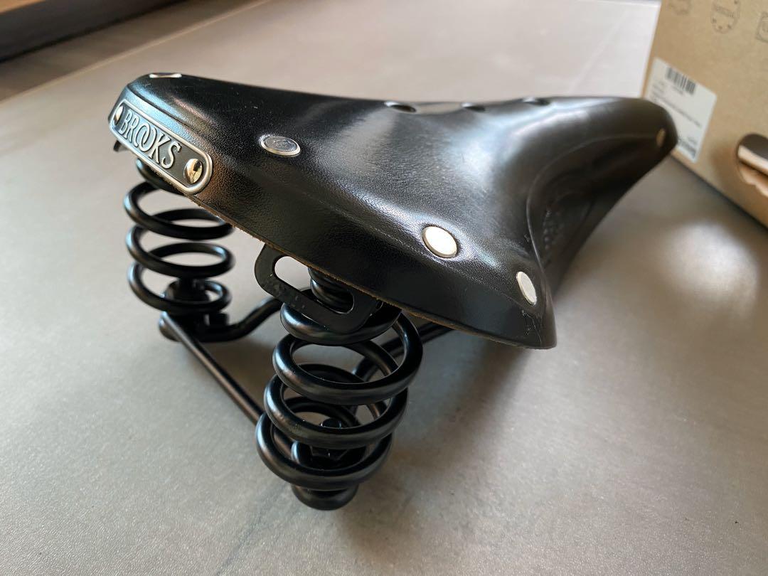 99% Brooks Saddle 合Strida 使用, 運動產品, 單車及配件, 單車 - Carousell