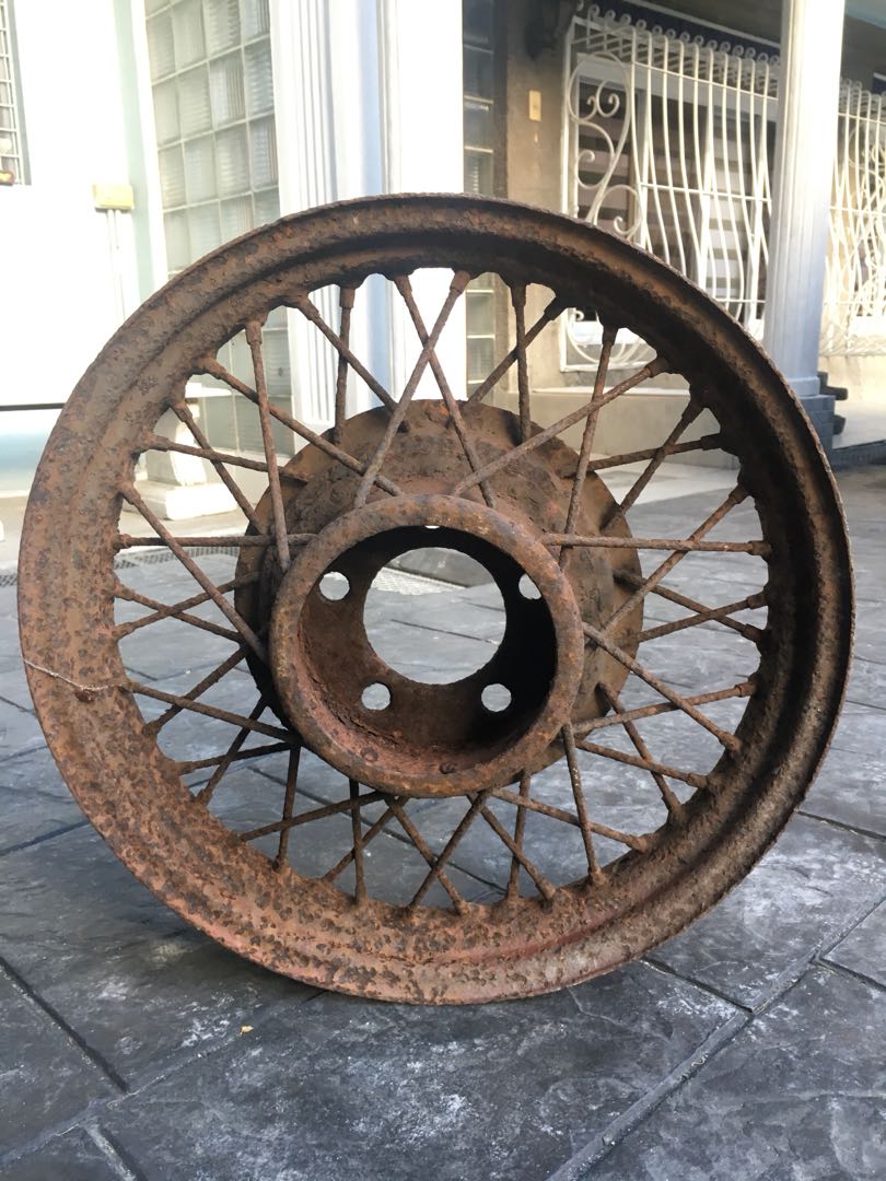 Antique Old Vintage Tire Rim, Hobbies & Toys, Memorabilia ...