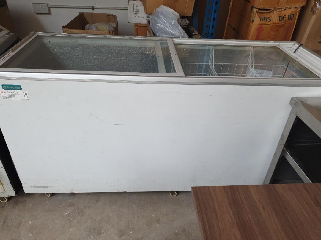 Chest Freezer retail, Home Appliances, Kitchenware on Carousell