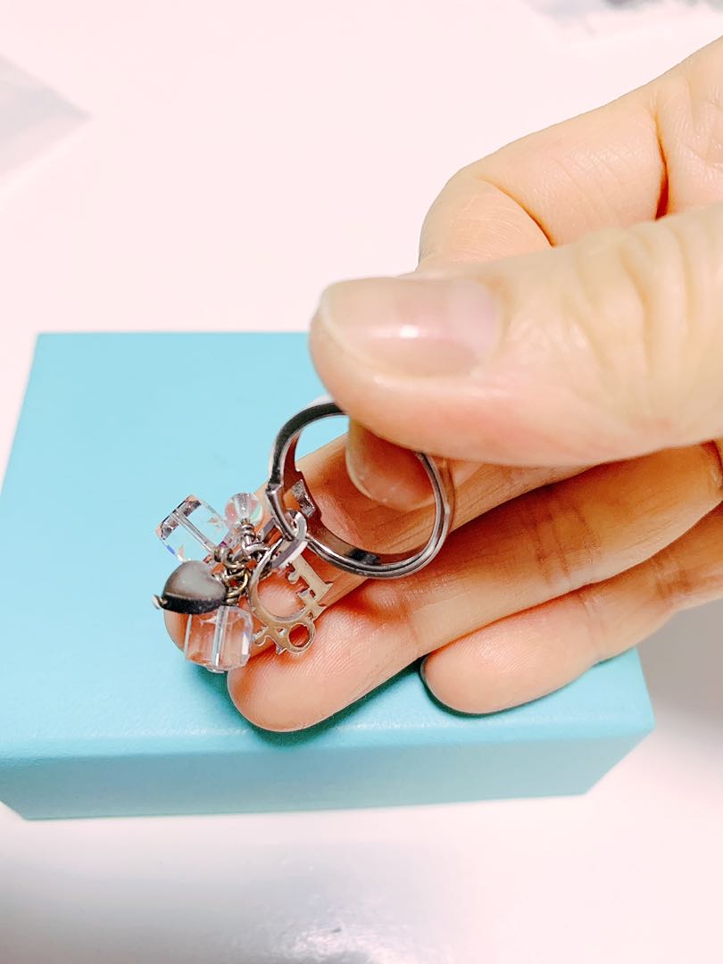 Christina Dior Ring - This unique ring makes with a very nice effect ...
