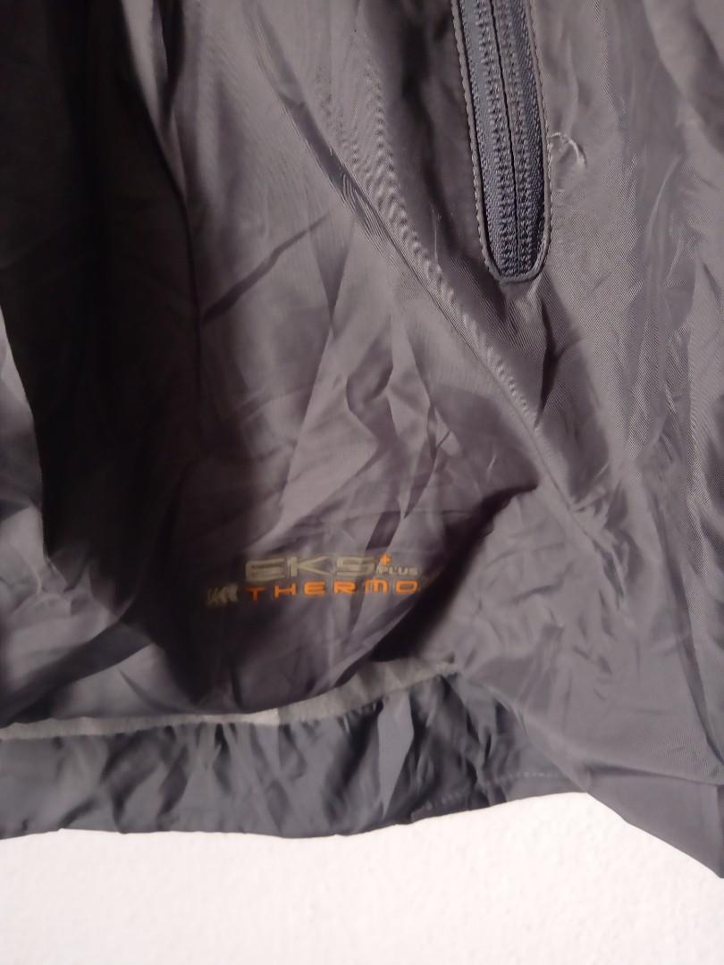 DESCENTE TWO TONES JACKET, Men's Fashion, Coats, Jackets and Outerwear on Carousell