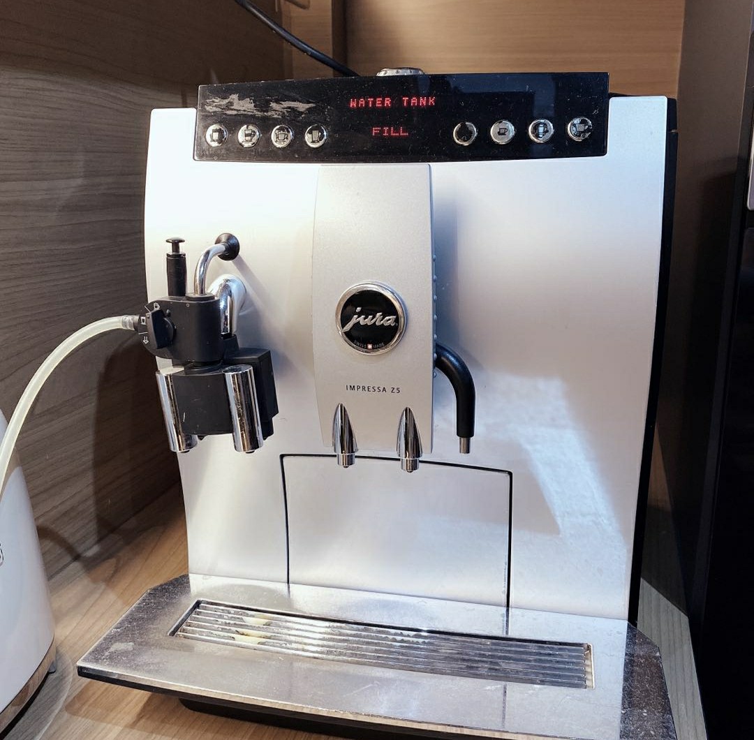 Espresso Coffee Machine Impressa ZS, TV & Home Appliances, Kitchen ...