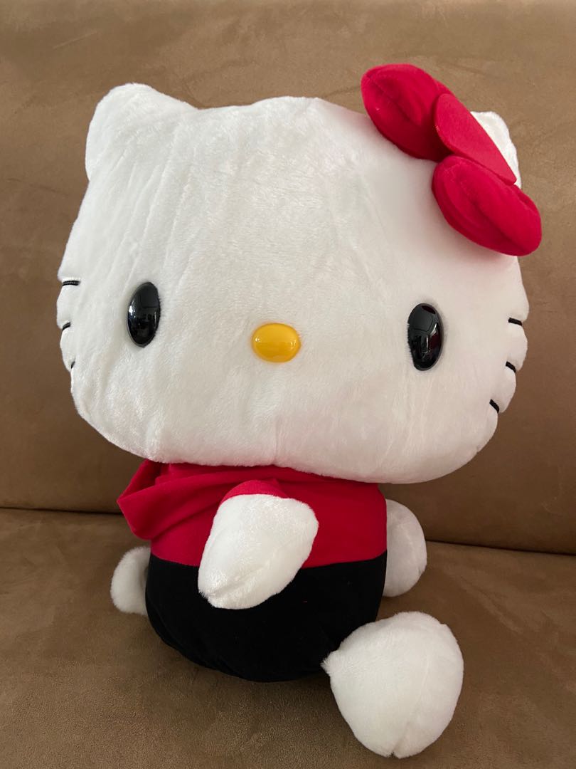 Hello Kitty Soft Toy, Hobbies & Toys, Toys & Games on Carousell
