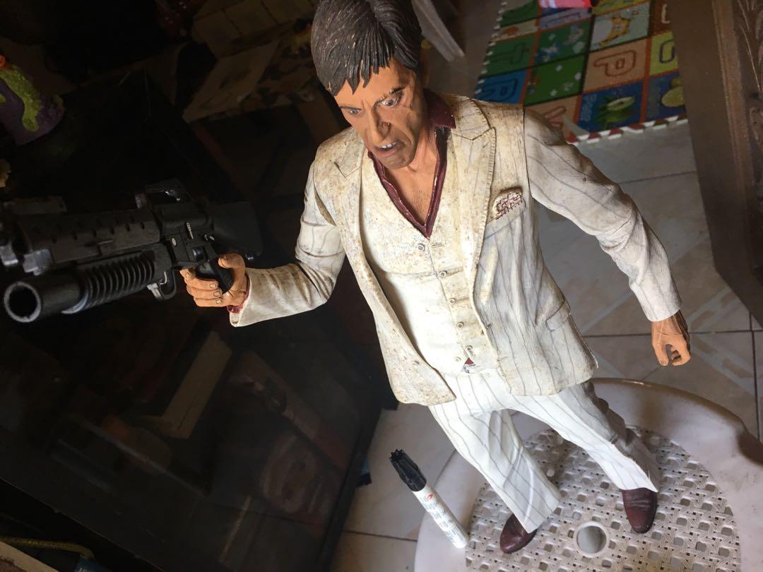 Scarface Al Pacino Tony Montana SCARFACE 18” NECA Figure, Hobbies ...