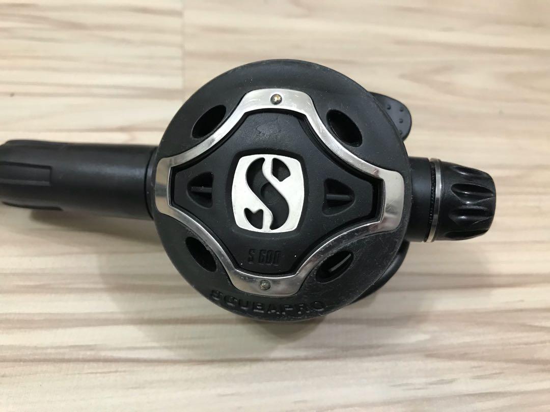 SCUBAPRO MK25 一級頭 S600 二級頭 R295 備二 二用錶 9成新 1年保固 潛水調節器, 體育器材, 健身用品, 舉重和 ...