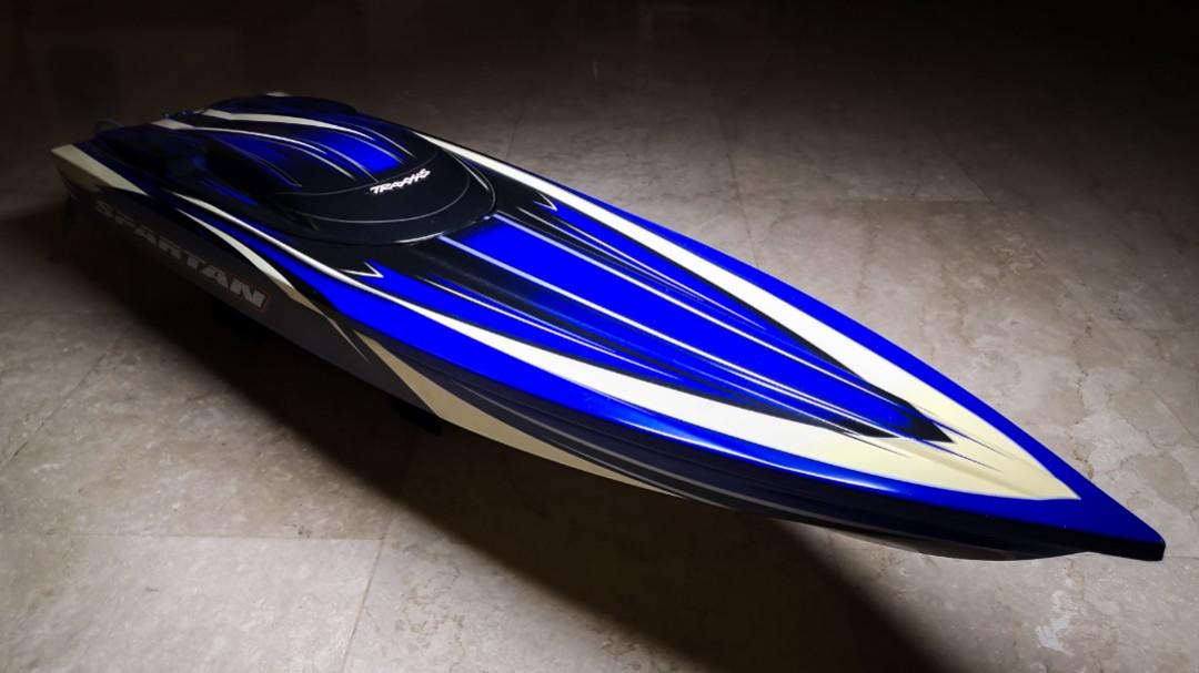 Traxxas Spartan RC boat RTR, Hobbies & Toys, Toys & Games on Carousell