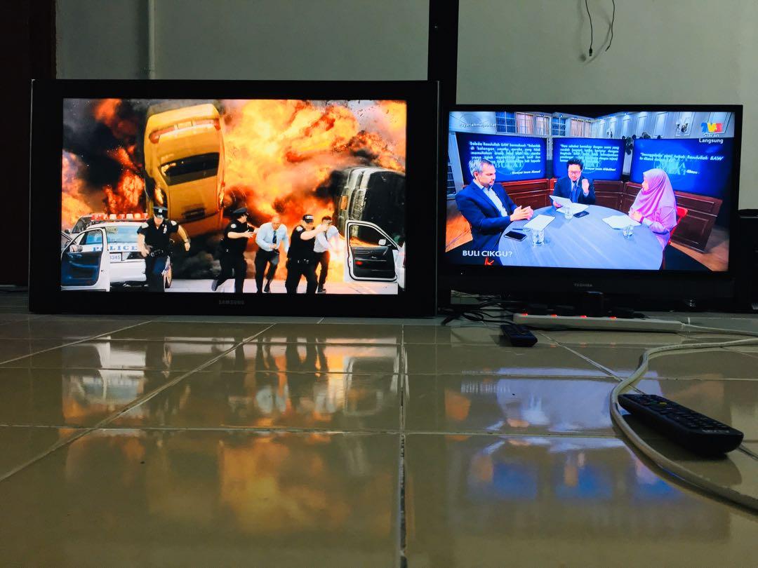 2TV UNTUK SATU HARGA, TV & Home Appliances, TV & Entertainment, Media Streamers & Hubs on Carousell