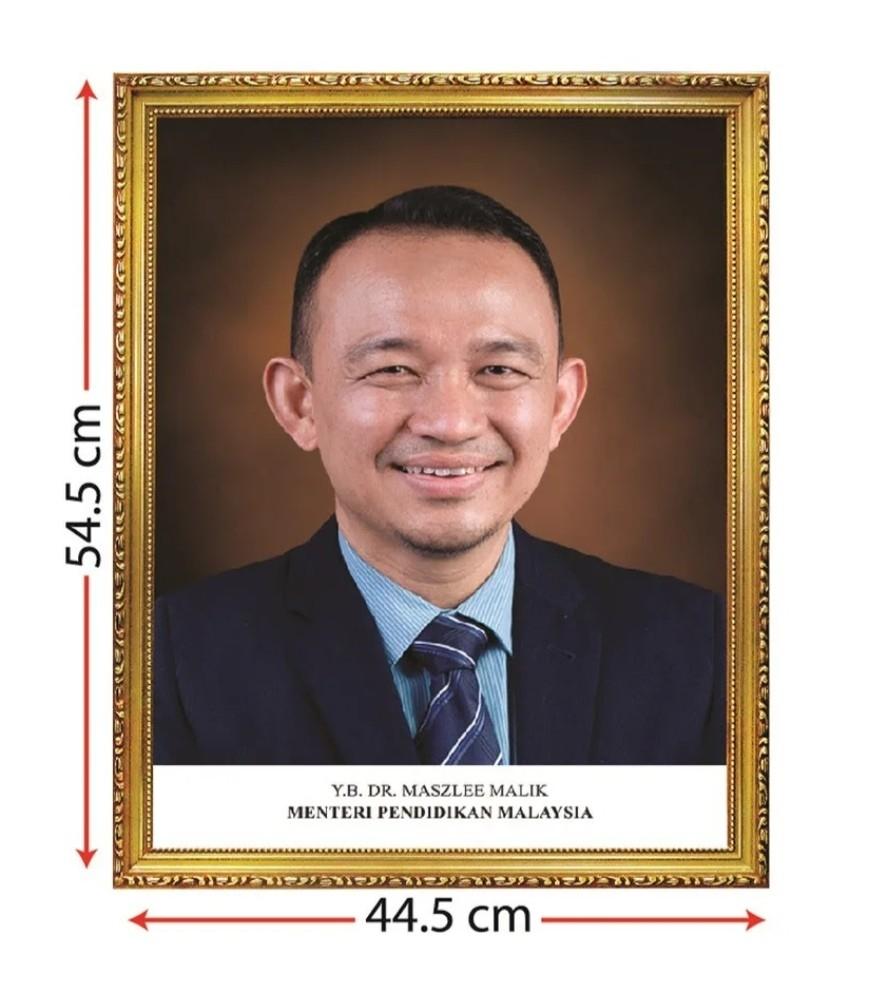 Bingkai Potret Ment. Pendidikan - Maszlee Malik, Hobbies & Toys ...