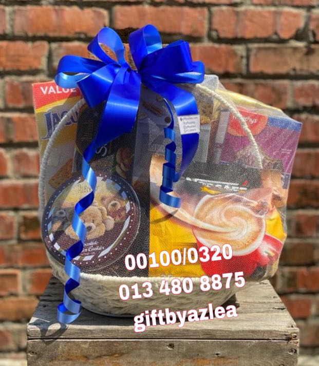 Hamper for vip, Food & Drinks, Gift Baskets & Hampers on Carousell