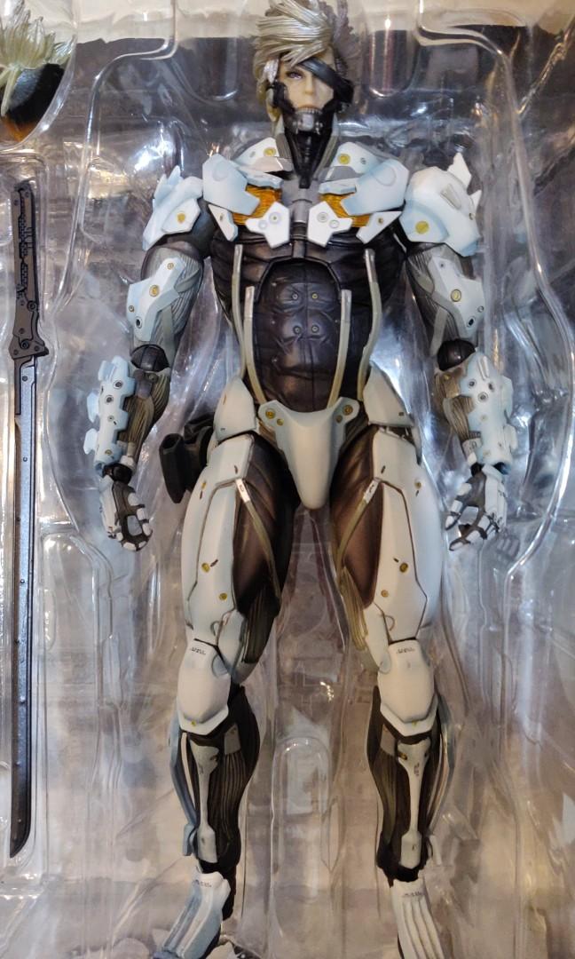Metal Gear Rising Revengeance Raiden White Armour (Special Edition ...