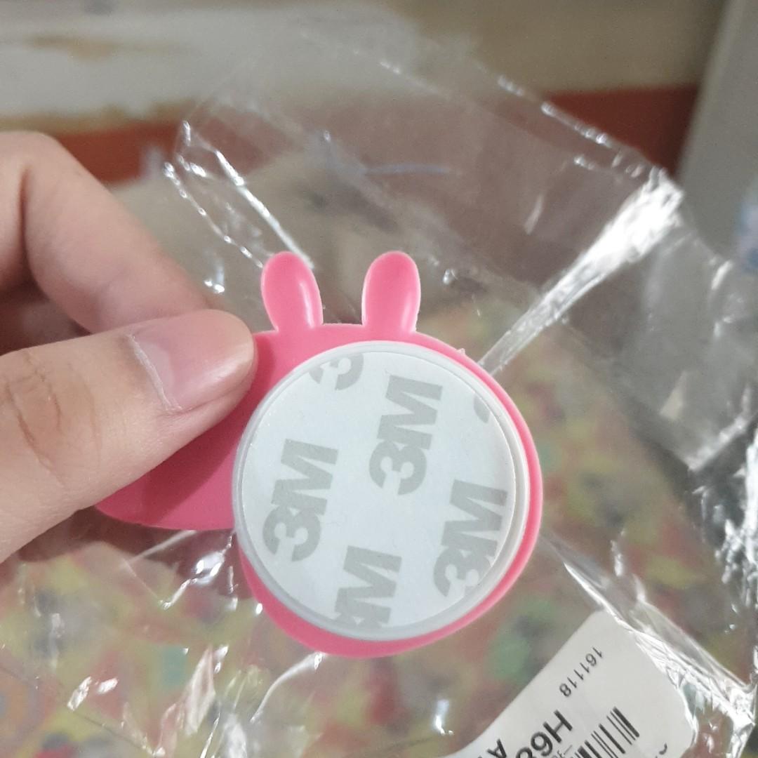 Peppa Pig Pop Socket/Grip, Mobile Phones & Gadgets, Mobile & Gadget ...