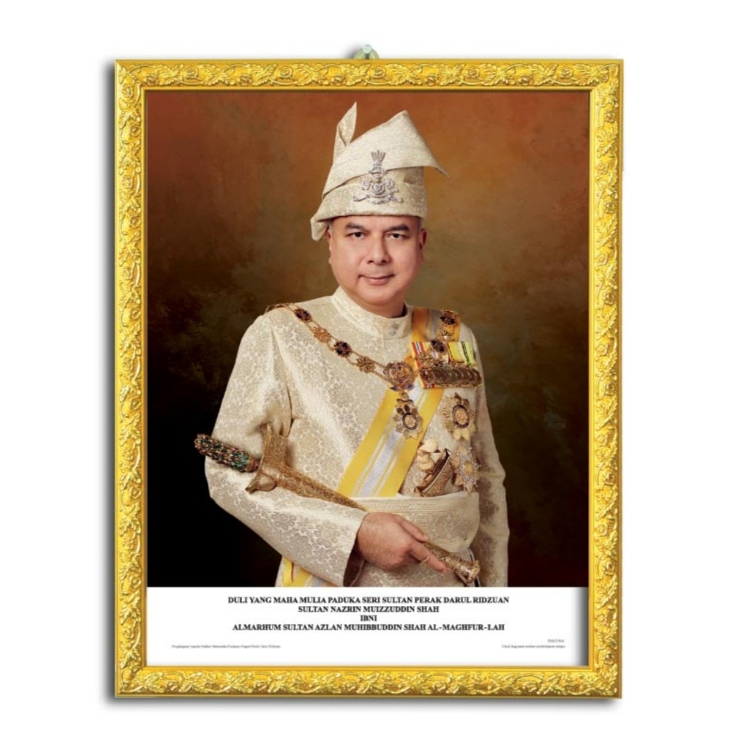 PS-Bingkai Potret Sultan Perak, Hobbies & Toys, Stationery & Craft ...