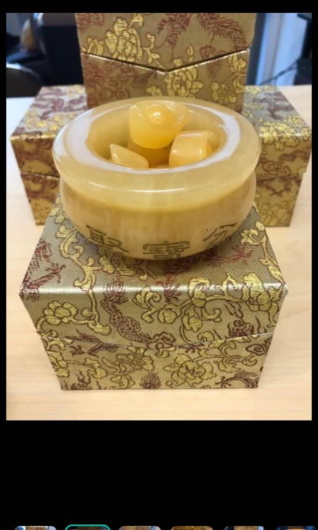 聚宝盆 Ju Bao Peng, Hobbies & Toys, Memorabilia & Collectibles, Religious ...