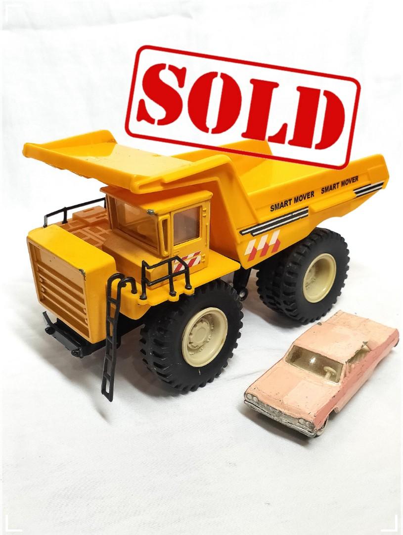 Big size truck lorry smart mover, Hobbies & Toys, Toys & Games on Carousell