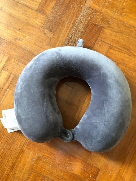 BNWT WeBareBears Panda Memory Foam Neck Pillow Miniso, Hobbies & Toys ...