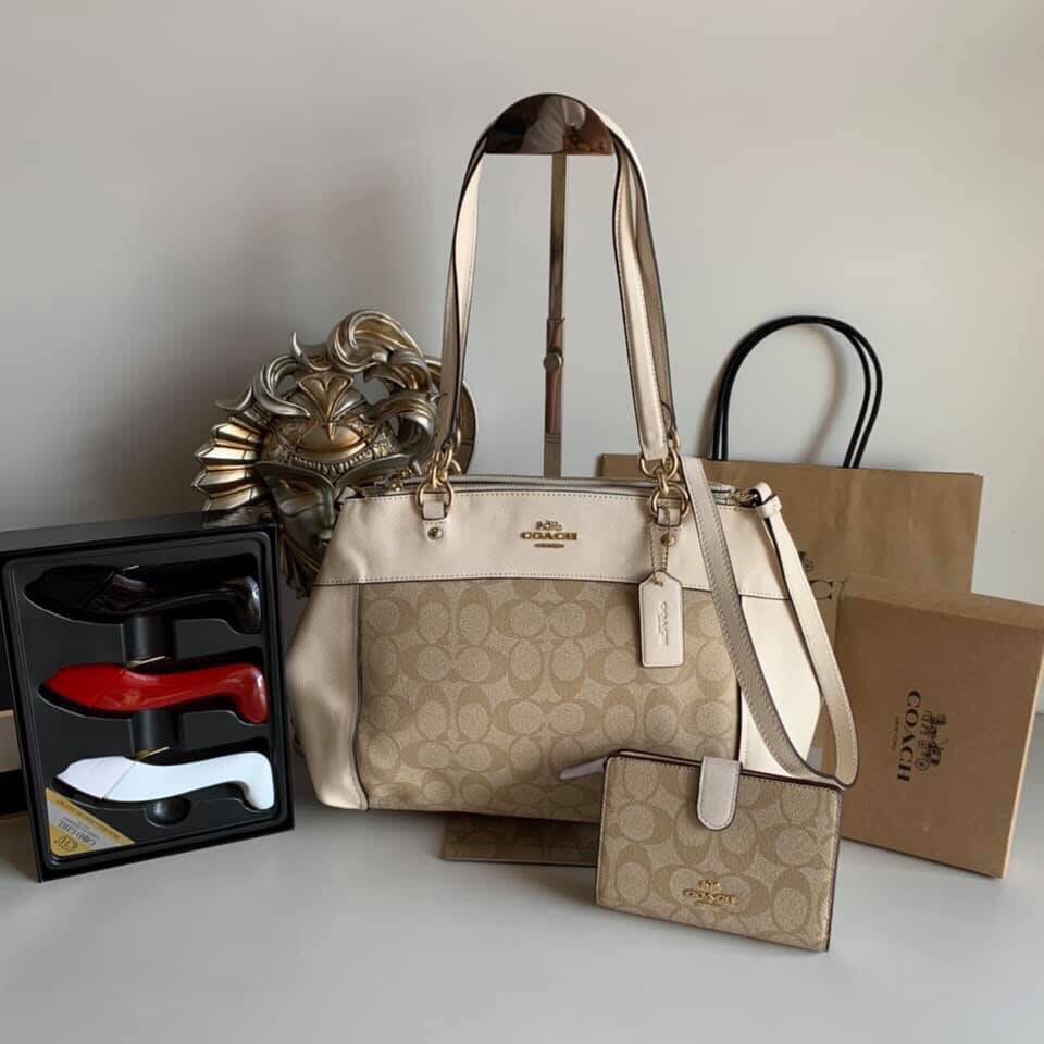 Coach Set, Luxury, Bags & Wallets on Carousell