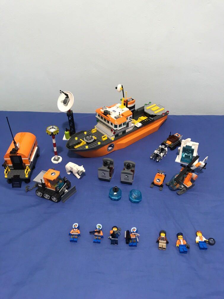 Lego City 60062 Arctic/Polar Icebreaker Ship [Retired], Hobbies & Toys ...