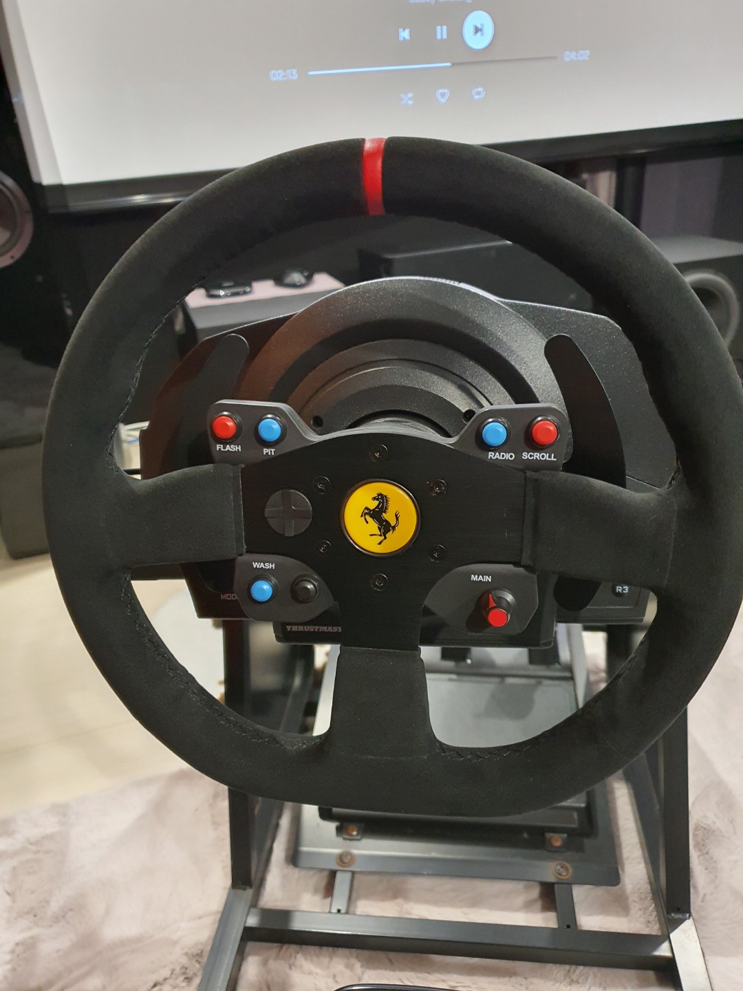 Thrustmaster T300 Ferrari Integral RW Alcantara, Toys & Games, Video ...