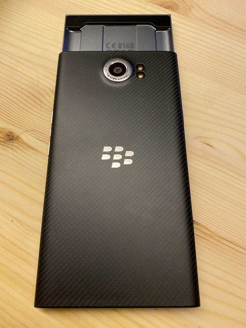 Blackberry Priv with extra slide out shell case, Mobile Phones ...