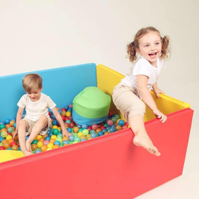 Foldaway Playmat/ Bumper mat, Babies & Kids, Bathing & Changing ...