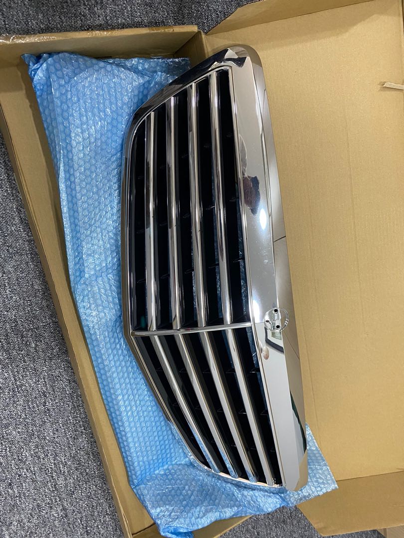 Mercedes W212 Original Front Grille, Car Accessories, Accessories on ...