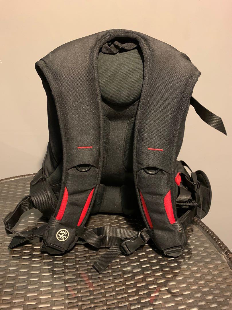 Crumpler Sinking Barge Camera Bag, Photography, Photography Accessories ...