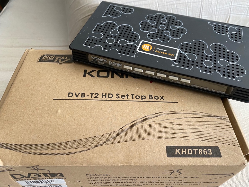 Konka TVB-T2 HD Set Top Box with power and audio cables, HDMI cable and ...