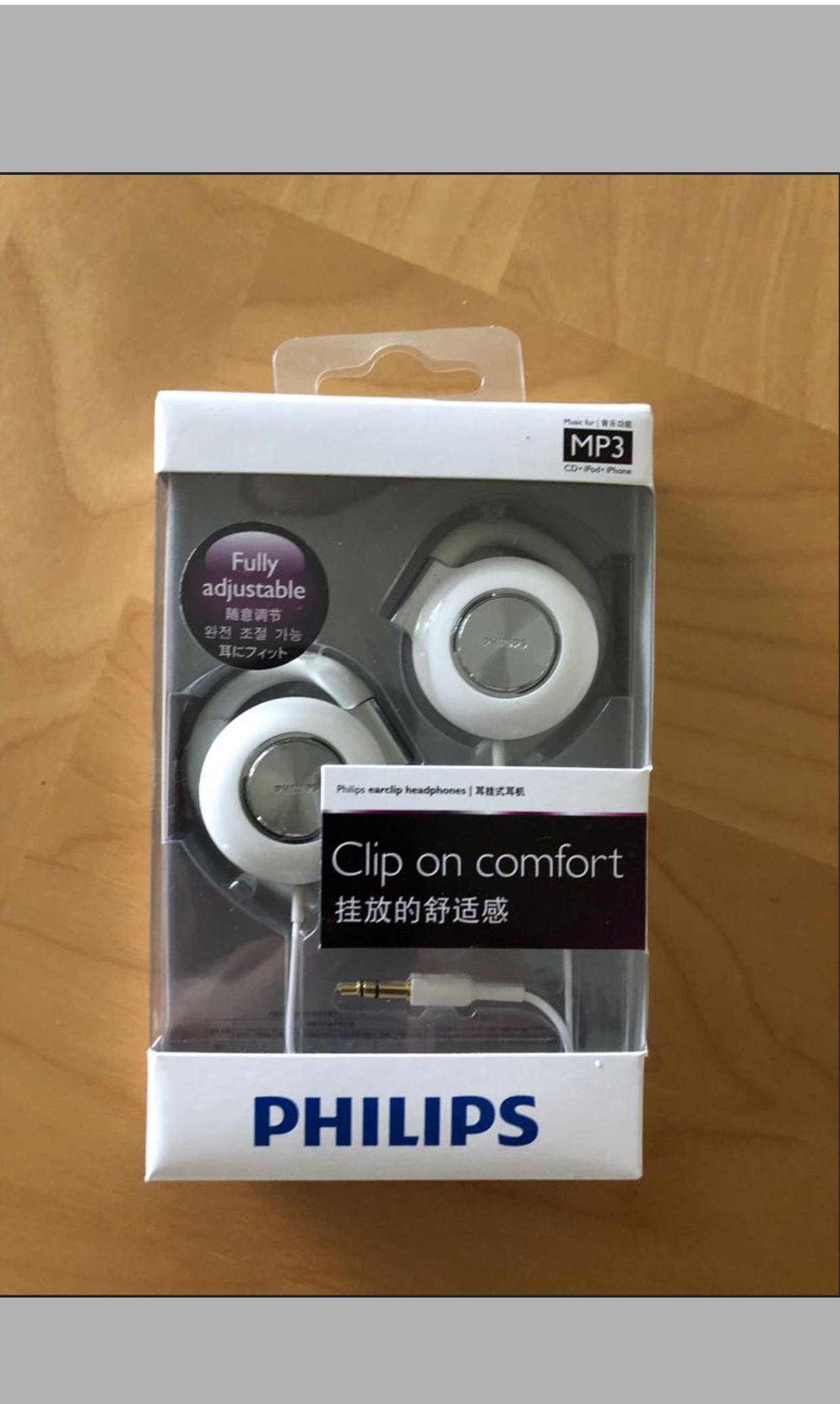 Philips Clip on earphone, Audio, Portable Audio Accessories on Carousell