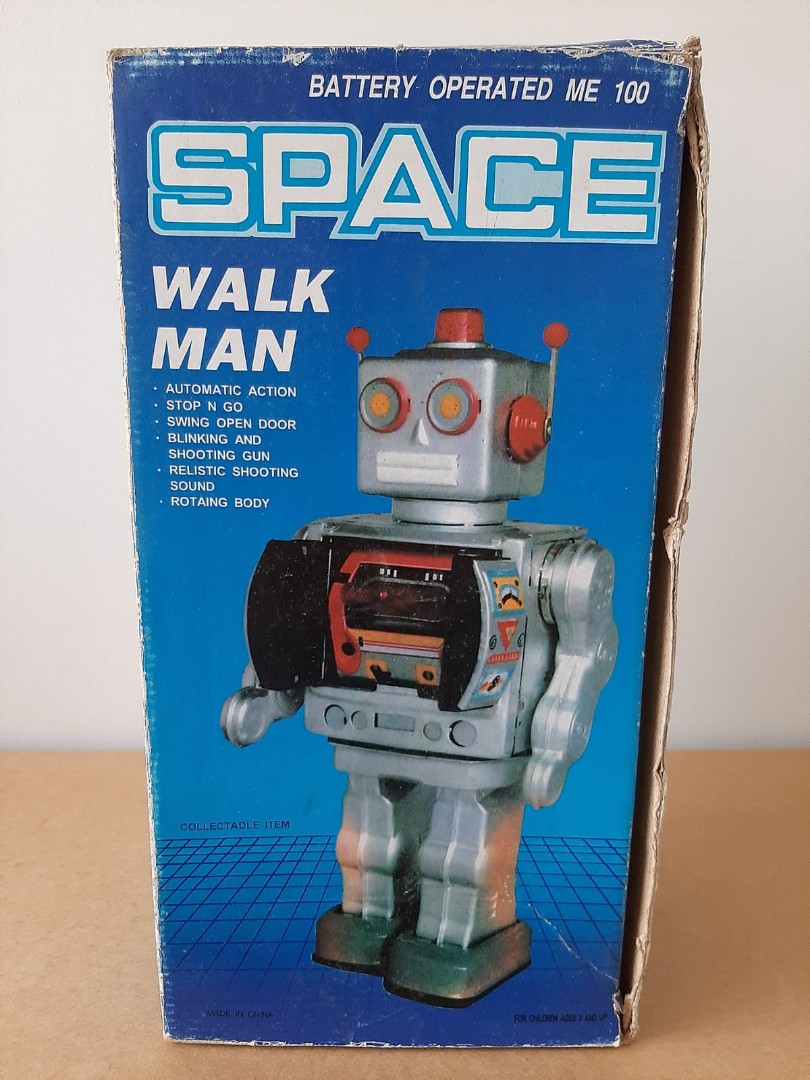 Space Walk Man Tin Robot, Hobbies & Toys, Toys & Games on Carousell