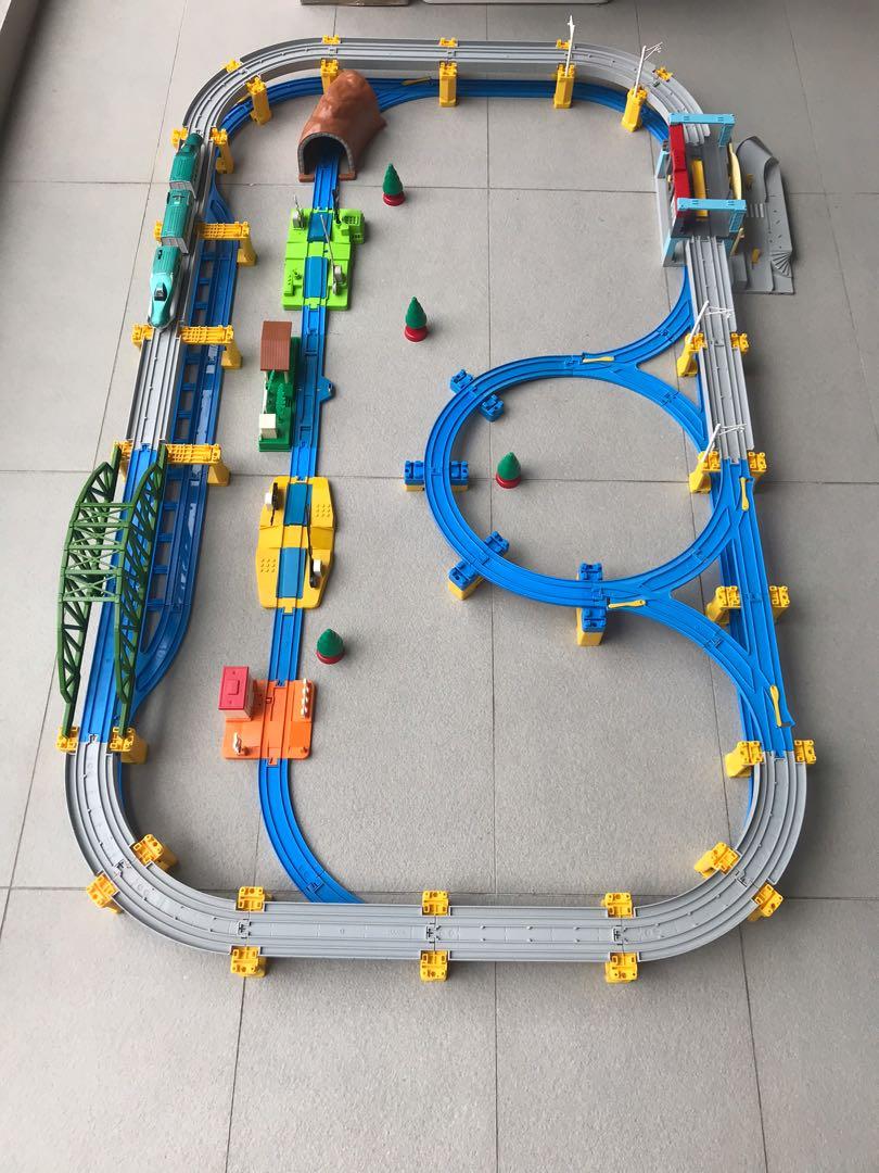 Takara Tomy custom fun tracks - compatible with any Plarail Thomas and ...
