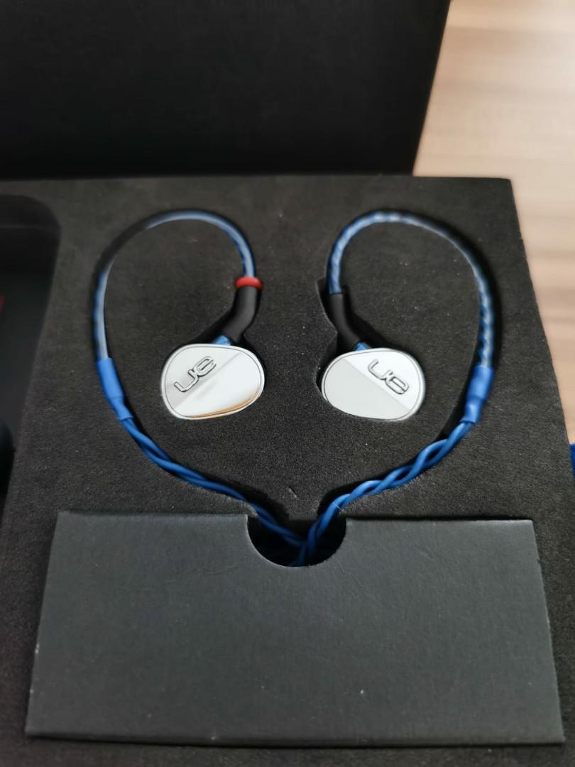 UE 900S - Ultimate Ears 4BA IEM, Audio, Headphones & Headsets on Carousell