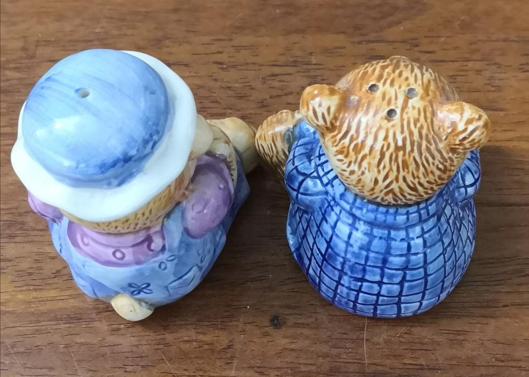 vintage KFC salt pepper shakers, Furniture & Home Living, Kitchenware ...