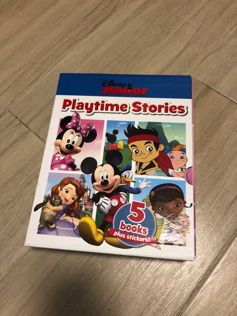Disney junior Playtime Stories, 興趣及遊戲, 書本 & 文具, 小說及非小說 - Carousell