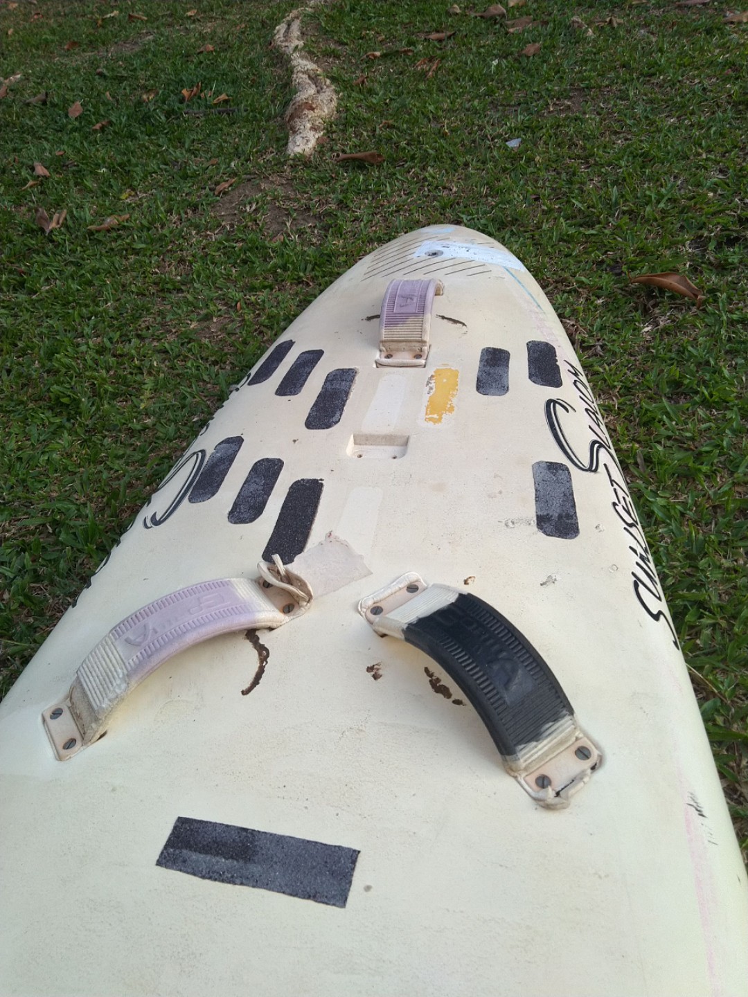 F2 Sunset Slalom windsurfing short board without power box fin., Sports ...