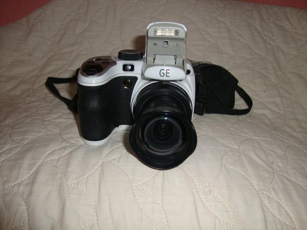 GE Power Pro Series X500 16.0MP Digital Camera - White, Photography ...