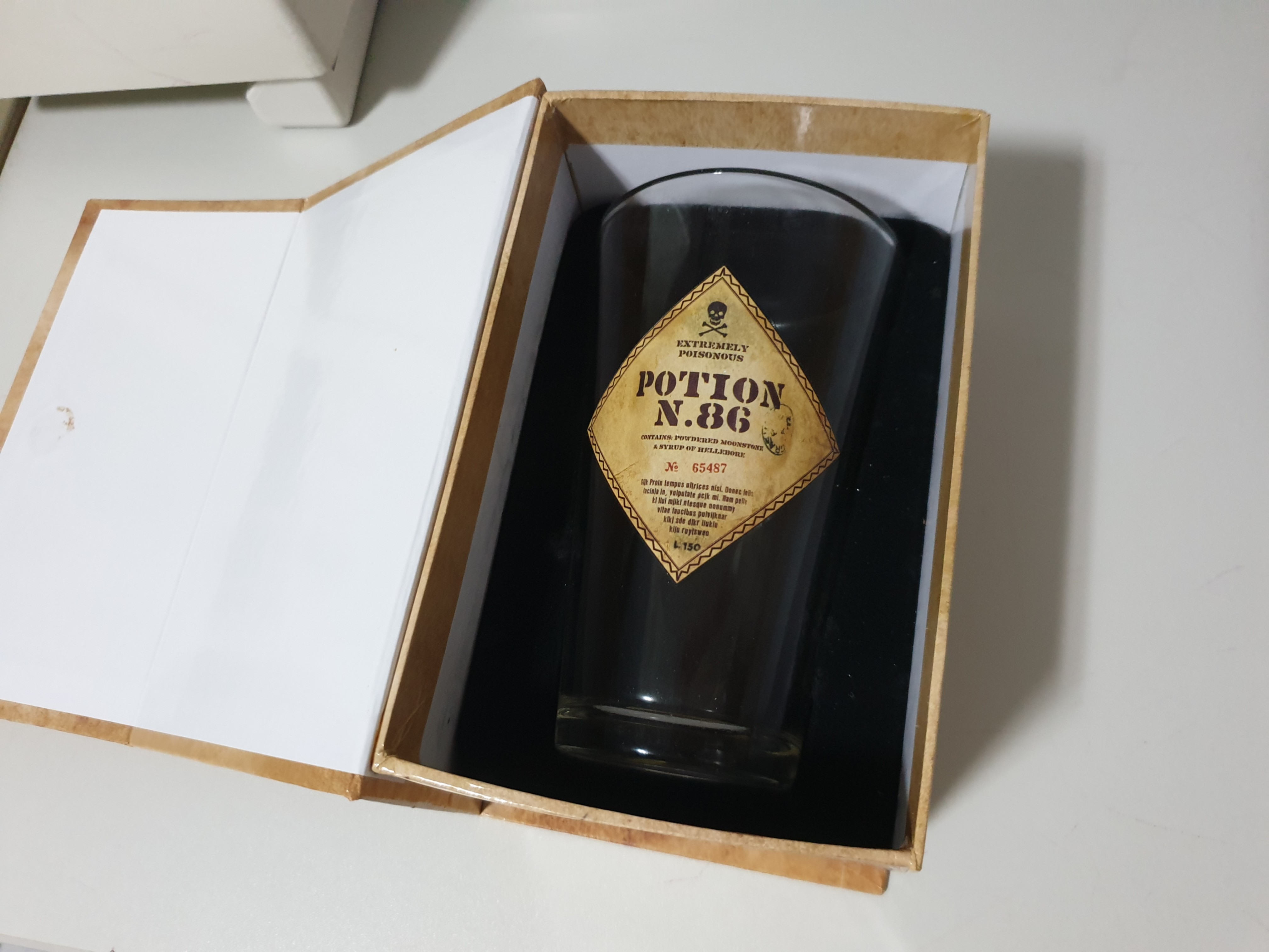 Harry potter glass, Hobbies & Toys, Memorabilia & Collectibles, Vintage ...