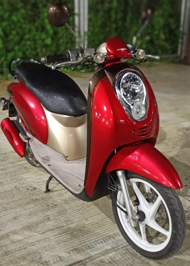 Honda Scoopy Red, Motorbikes, Motorbikes for Sale on Carousell