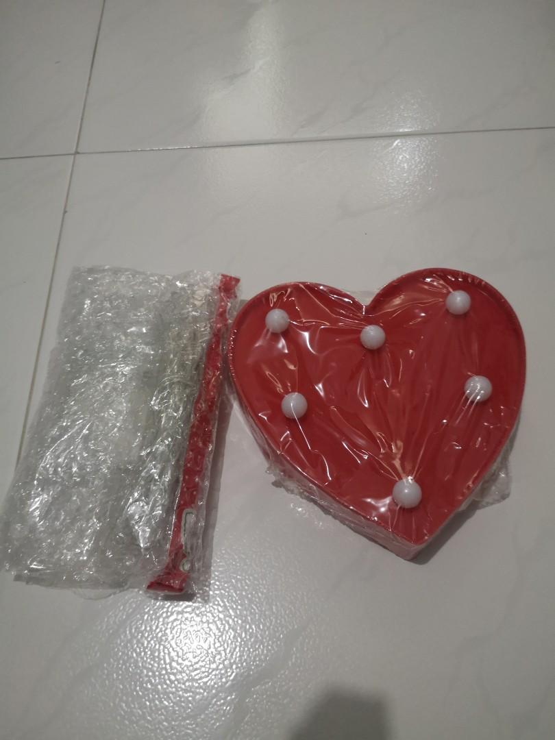 Pre wedding props (LED heart shape and 5m LED wire), Hobbies & Toys ...