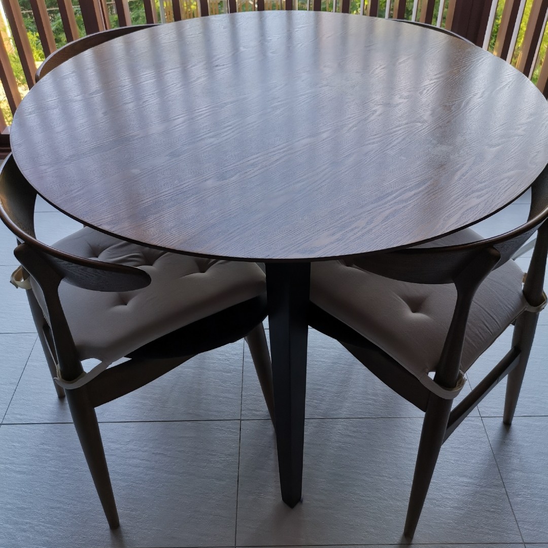 Round Dining Table, 1 metre, Furniture & Home Living, Furniture, Tables ...