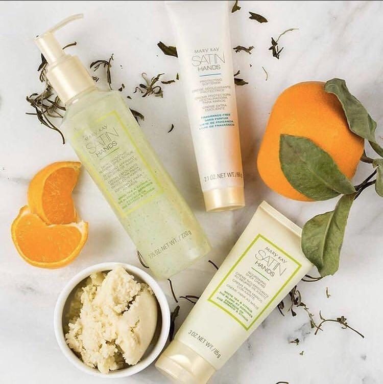Satin Hands Pampering Set Mary Kay, Beauty & Personal Care, Face, Face ...