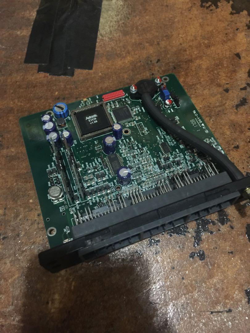 Evo 9 Autronic ecu, Car Accessories, Accessories on Carousell