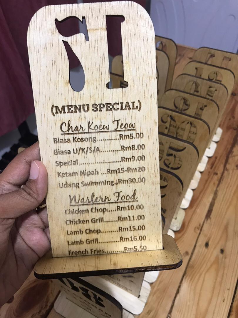 Plaque no meja ukiran kayu, Hobbies & Toys, Stationery & Craft ...