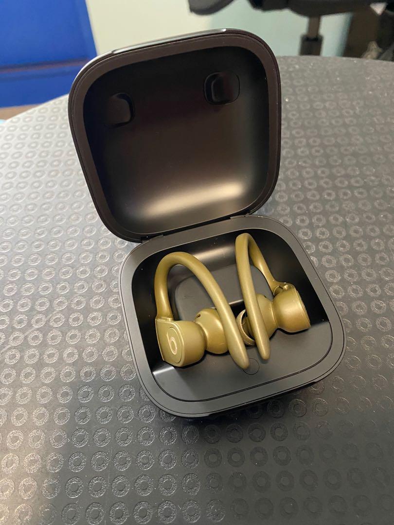 PowerBeats Pro (Green), Audio, Earphones on Carousell