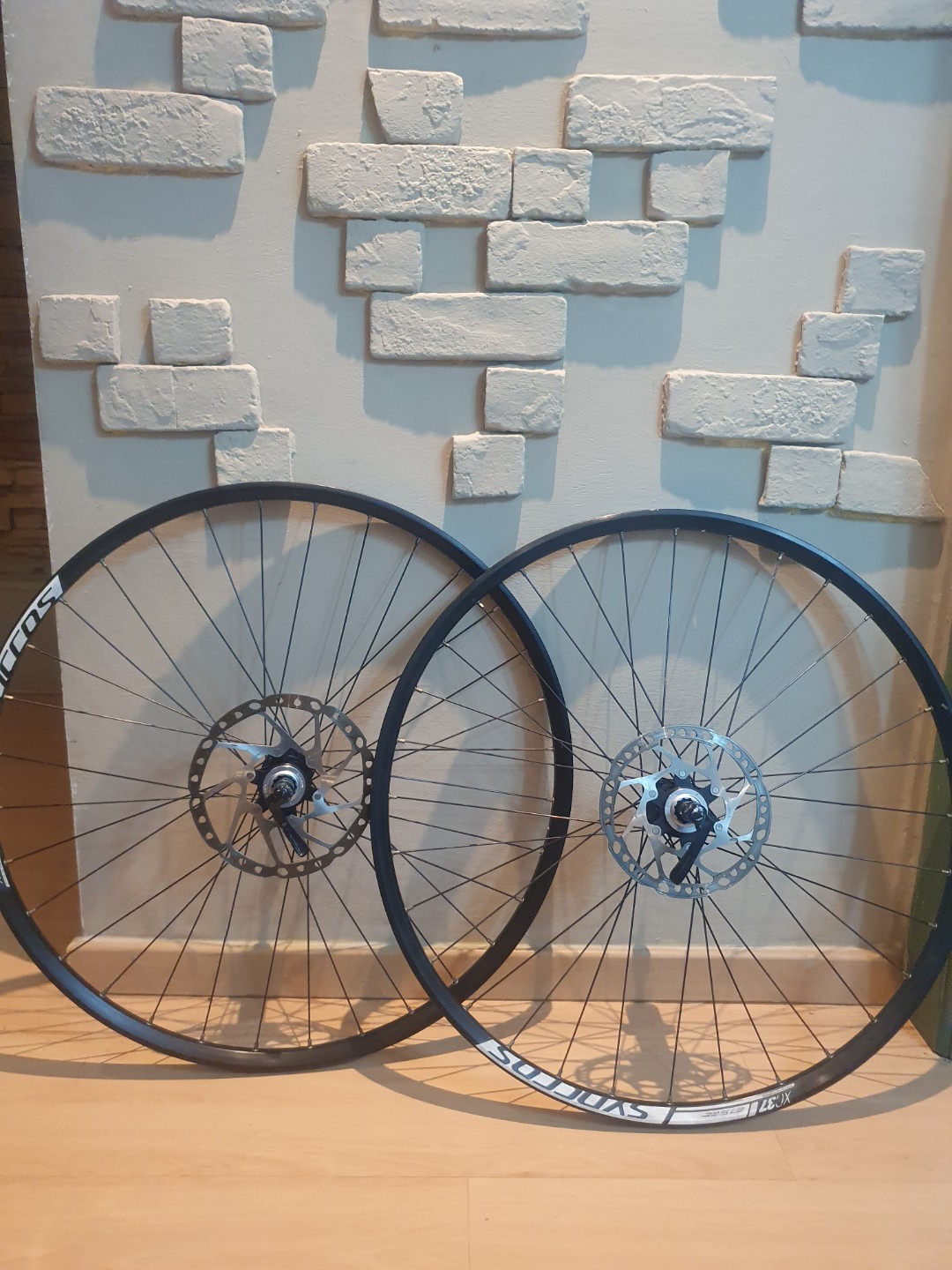 Syncros Wheelset 27.5, Sports Equipment, Bicycles & Parts, Bicycles on ...