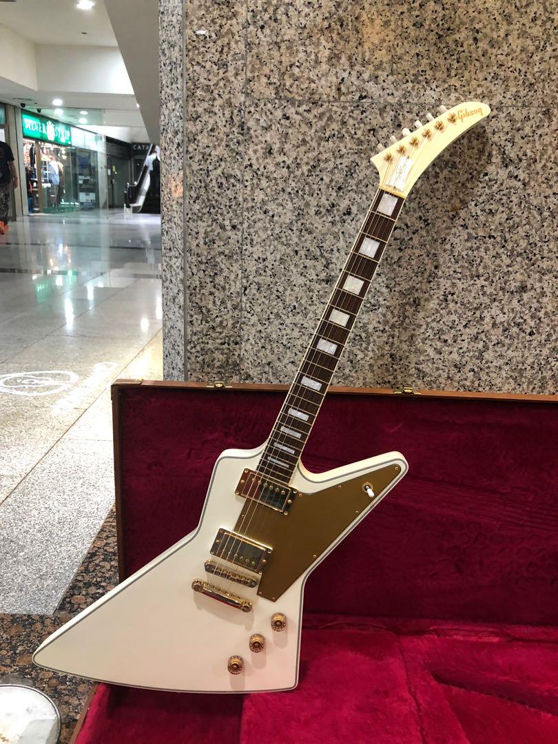 2014 GIBSON LZZY HALE SIGNATURE ALPINE WHITE EXPLORER GUITAR, Hobbies ...