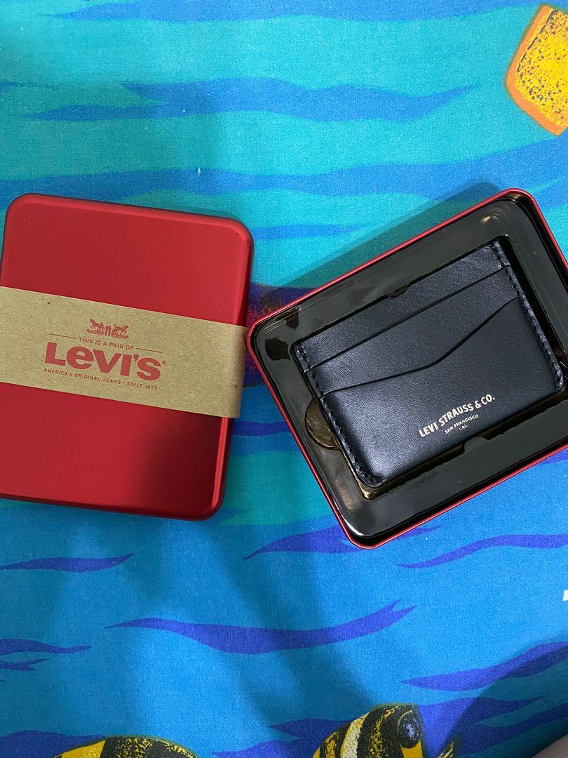 Authentic Levi’s Card Holder Wallet, Men's Fashion, Watches ...