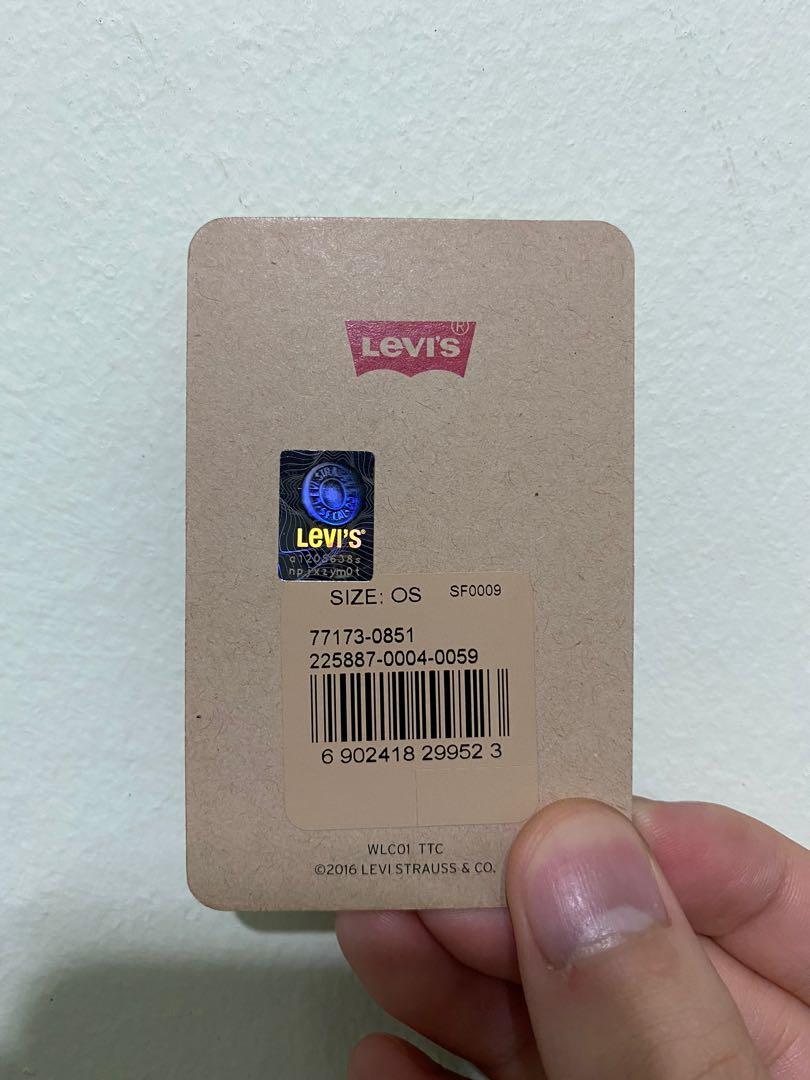 Authentic Levi’s Card Holder Wallet, Men's Fashion, Watches ...