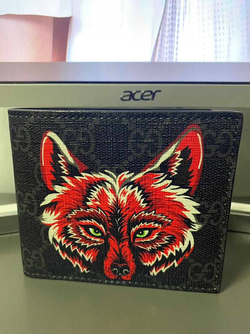 GUCCI WOLF WALLET(200% authentic), Men's Fashion, Watches & Accessories ...