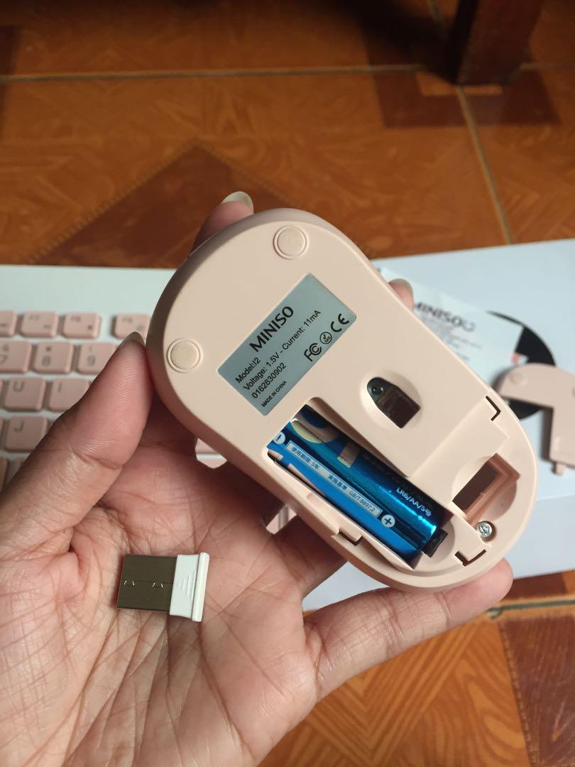 Miniso Wireless Mouse and Keyboard Set + Batteries, Computers & Tech ...
